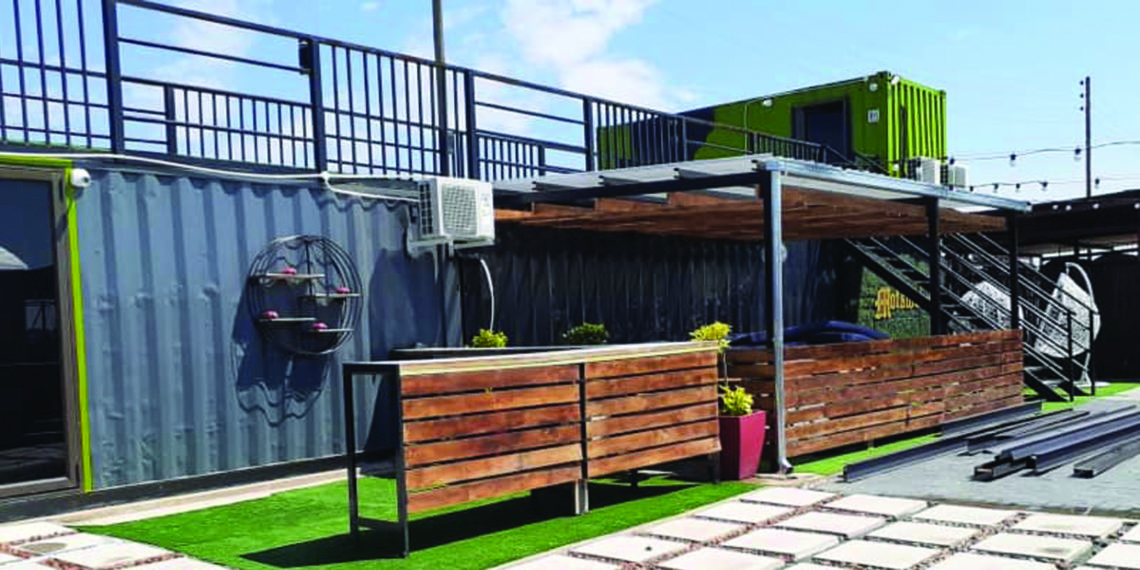 Shisanyamas with a different view — Vutivi